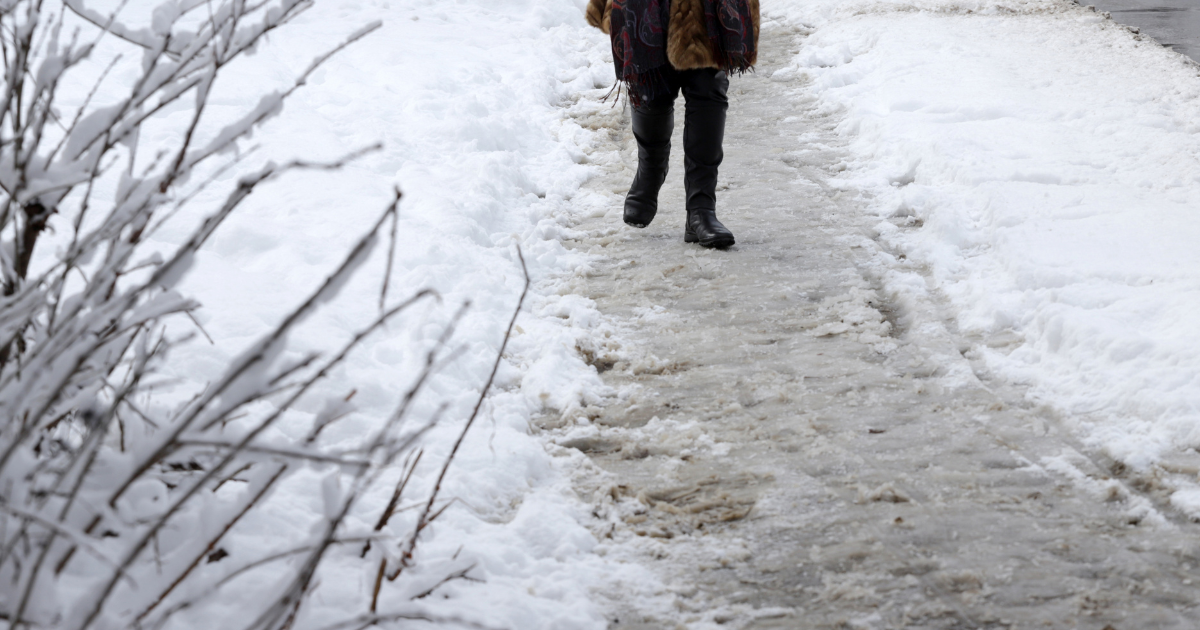 Winter Floor Care Challenges and Solutions - D&E Supply Company